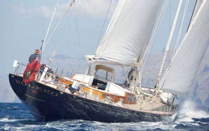 €2 million price reduction on superyacht Bolero at Edmiston